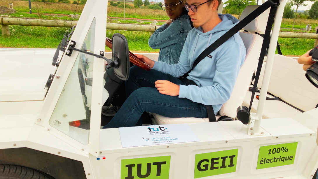 Essais sur la piste Gyrovia pour les étudiants de BUT GEII | Institut ...